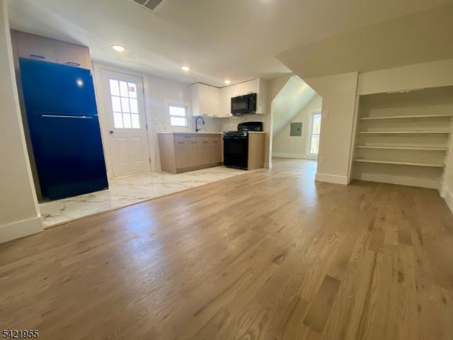 323 Rutherford Ave, Unit 4, Franklin, NJ 07416 | MLS #4018 | Compass