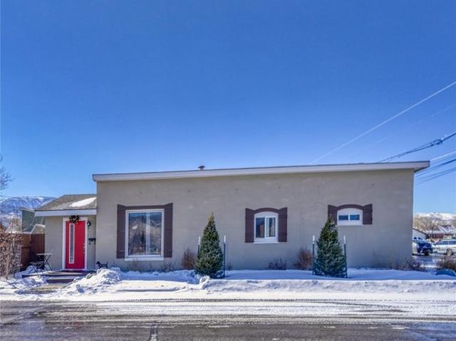 323 W 8th St, Salida, CO 81201