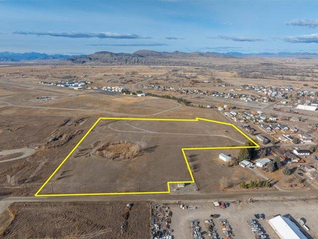 323 W Ivy St, Three Forks, MT 59752