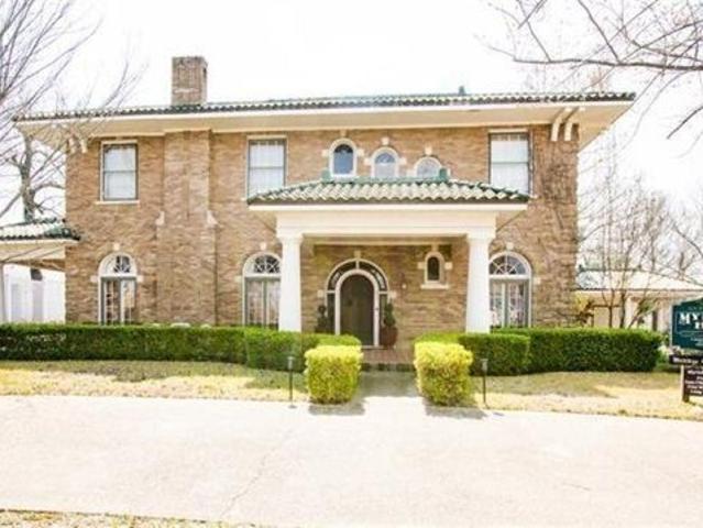 323 W Oak St, El Dorado, AR 71730