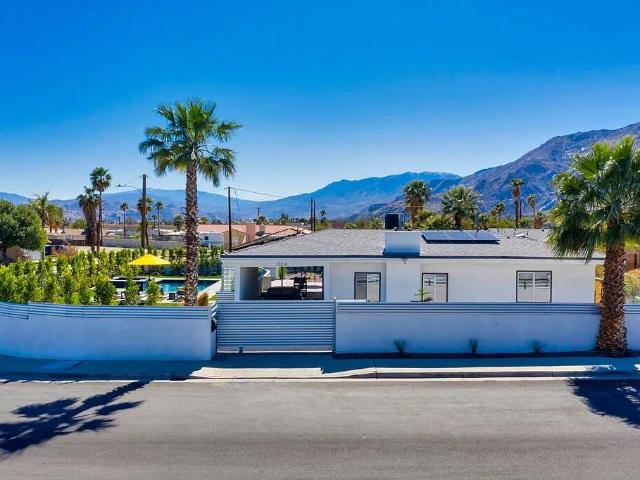 323 W Palm Vista Dr, Palm Springs, CA 92262 | MLS #219142