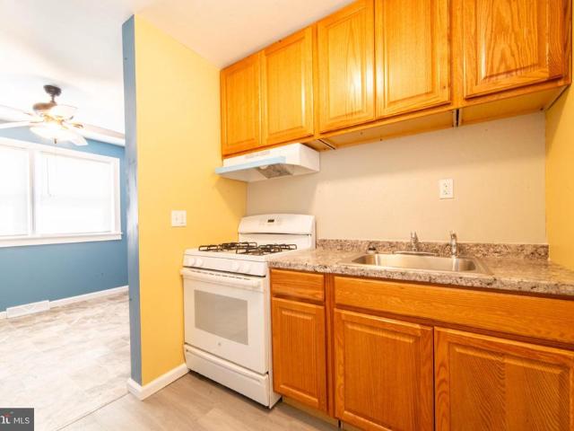 323 W Peach Street # B