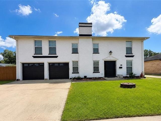 323 Terry Pkwy, Gretna, LA 70056