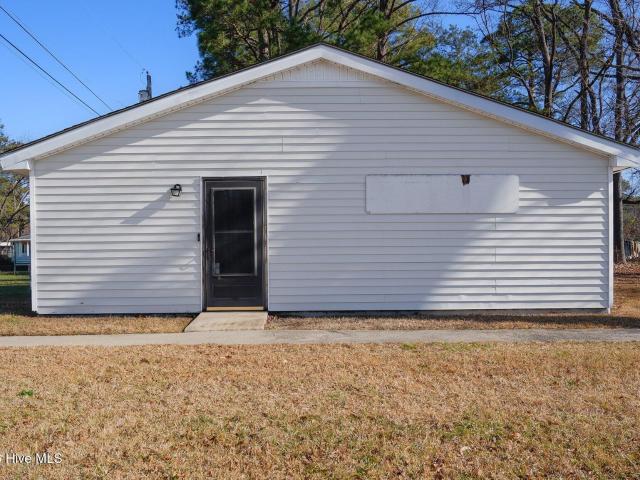 323 Trevathan Street