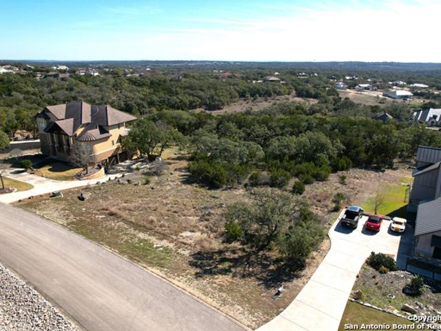 323 Valley Lodge