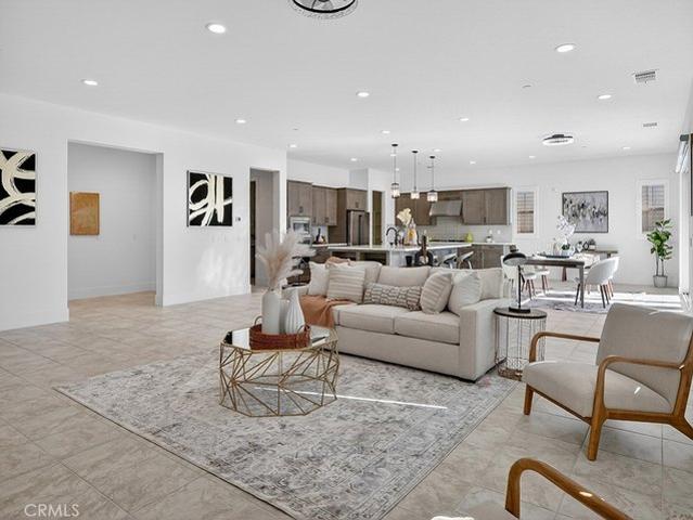 32441 Toyon Rd, Temecula, CA 92591