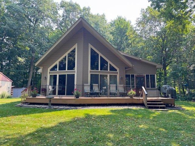 32449 th Ln, Isle, MN 56342