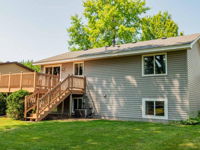 3244 Meadowbrook Court
