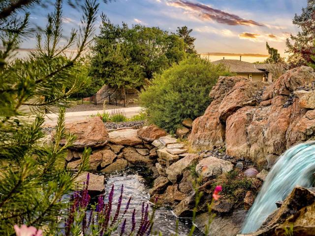 3244 E Boulder Heights Drive