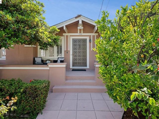 3244 Fernside Blvd, Alameda, CA 94501