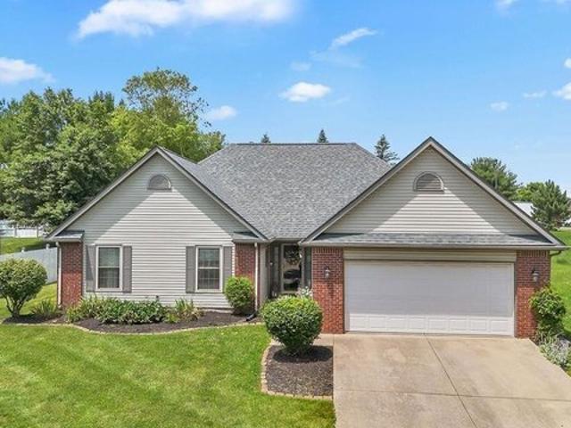3244 S Southern Oaks Dr, Bloomington, IN 47401