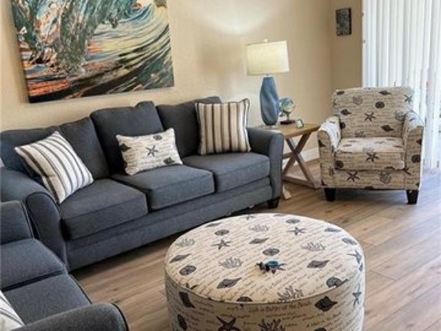 3245 Cypress Glen Way Apt 504, Naples, FL 34109