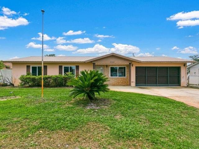 3245 Heather Dr, Titusville, FL 32796