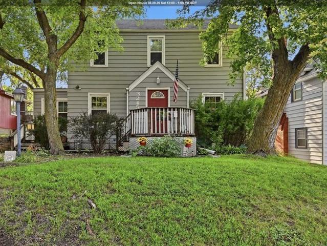 3245 Pierce St, Sioux City, IA 51104