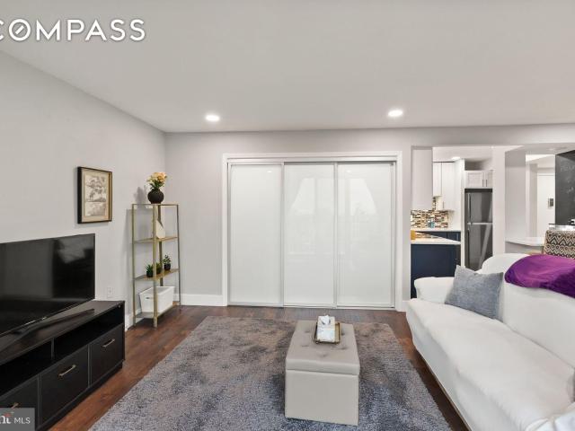 3245 Rio Dr 1012, Falls Church, VA