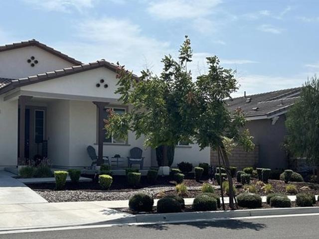 32468 Parker St, Menifee, CA 92584