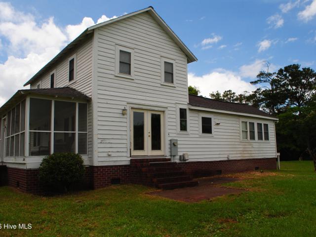 3246 Cedar Island Road