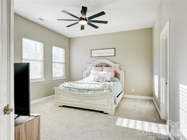 3246 Kelsey Plaza, Kannapolis, NC 28081 | MLS #4335 | Compass