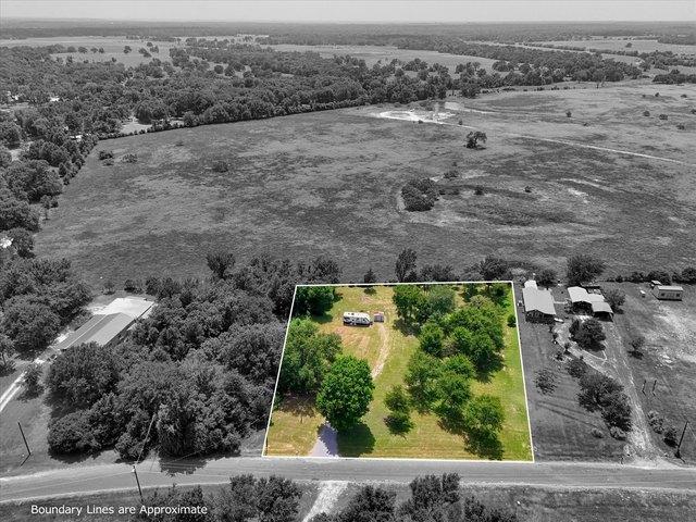 3246 Lcr 750, Thornton, TX 76687
