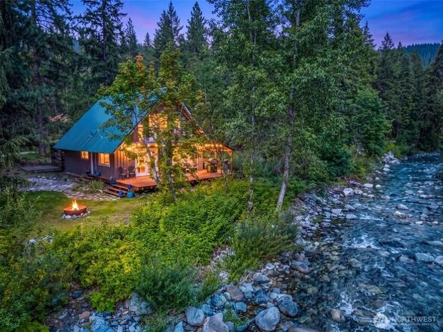3247 Allen Ln, Peshastin, WA 98847