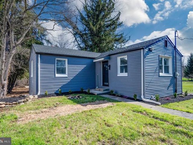 3247 State Hill Rd, Reading, PA 19608