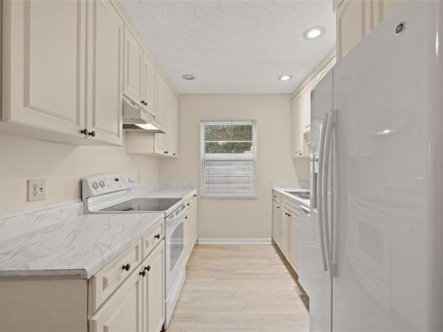 3247 38th Way S, Unit C, St. Petersburg, FL 33711 | MLS #TB8459