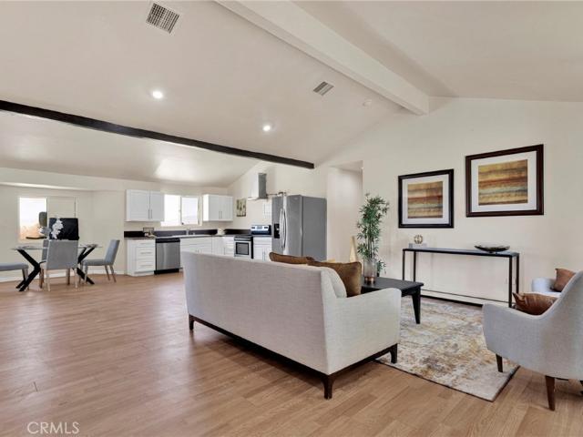 32480 Wren