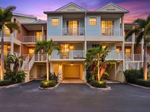 3248 Mangrove Point Dr, Ruskin, FL 33570