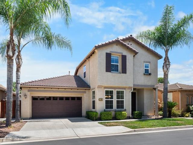 3248 N Memory St, Visalia, CA 93291