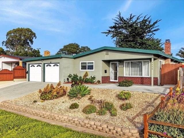 3248 Fitzgerald Cir, Marina, CA 93933
