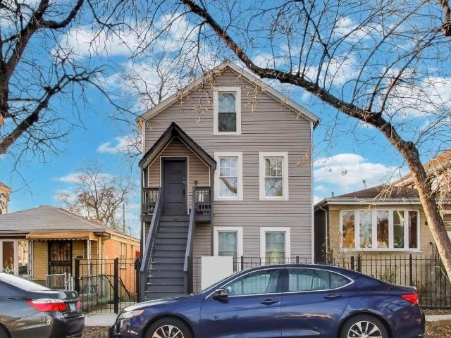 3248 S Paulina St, Unit 1, Chicago, IL 60608 | MLS #12621 | Compass