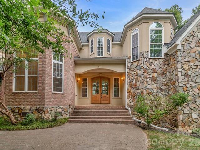3248 The Knoll Ln, Lancaster, SC 29720