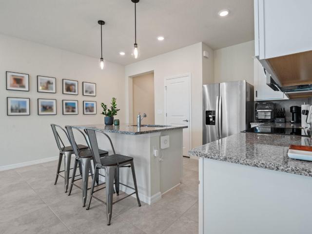 3248 Watercress Dr, Lauderdale Lakes, FL 33311 | MLS #B26012
