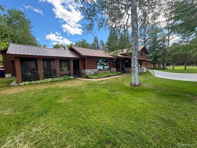 32494 W Betcher Dr, Trout Lake, MI 49793