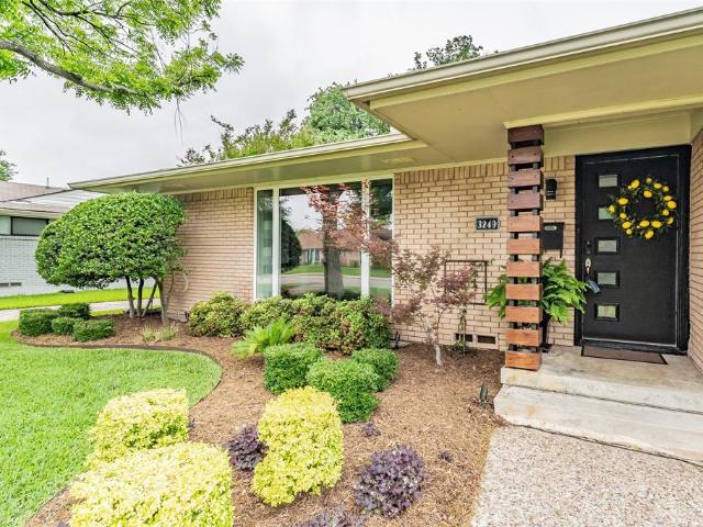 3249 Regent Drive