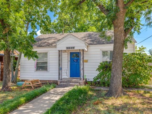 3249 S 4th St, Abilene, TX 79605
