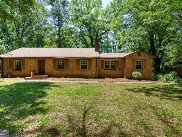 3240 Benjamin E Mays Dr SW, Atlanta, GA 30311