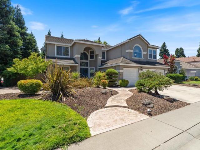3240 Hopscotch Way, Roseville, CA 95747
