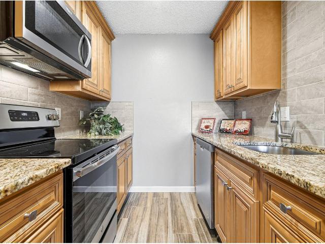 3240 Iris Ave, Unit 205, Boulder, CO 80301 | MLS #1056