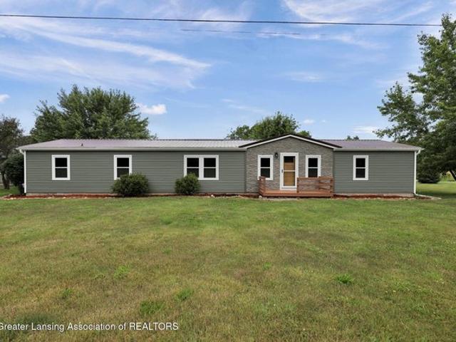 3240 Perrine Rd, Rives Junction, MI 49277