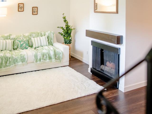 3241 Marlene Dr