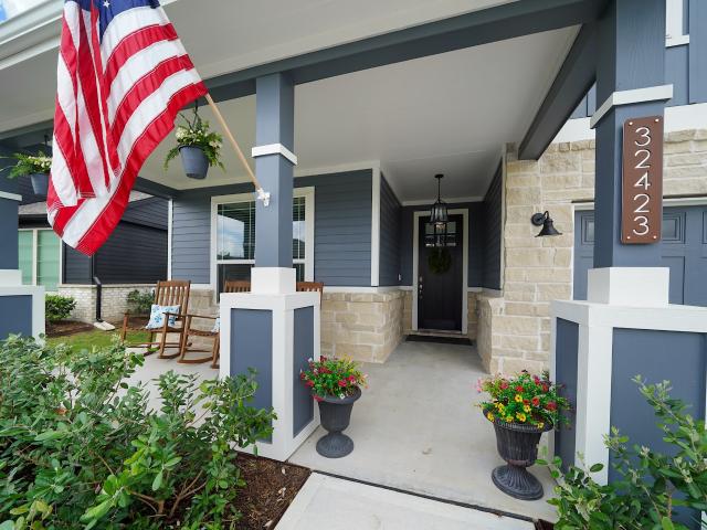32423 Fly Fish Way