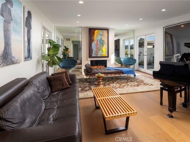 3242 Falkland Cir, Huntington Beach, CA 92649 | MLS #OC26085