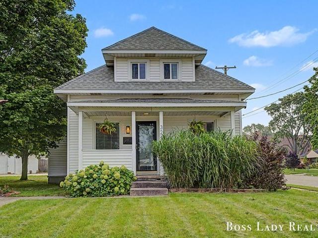 3242 Wilson Ave SW, Grandville, MI 49418