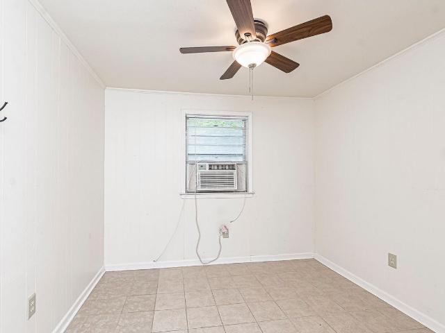 3243/3245 Ivanhoe Street 1 Bedroom Apartment for Rent at 3243/3245 Ivanhoe Street, Baton Rouge, LA 70802 Garden District