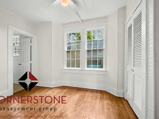 3243/3245 Ivanhoe Street 2 Bedroom Apartment for Rent at 3243/3245 Ivanhoe Street, Baton Rouge, LA 70802 Garden District