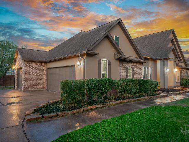 32434 Waterford Crest Ln, Fulshear, TX 77441 | MLS #51392