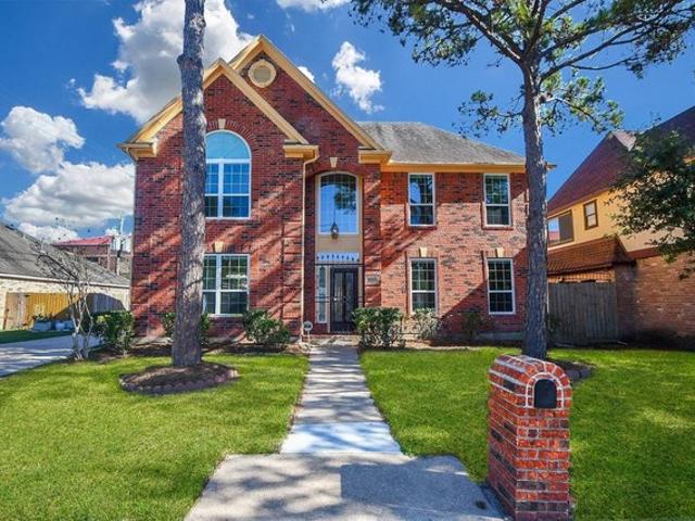 3243 Ashlock Dr, Houston, TX 77082