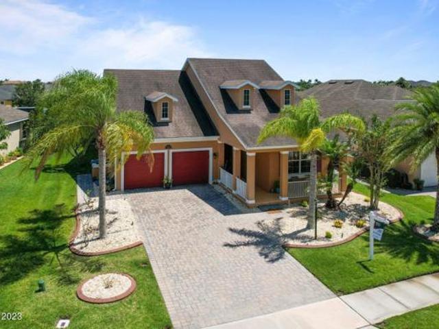 3243 Candia Dr, Melbourne, FL 32940