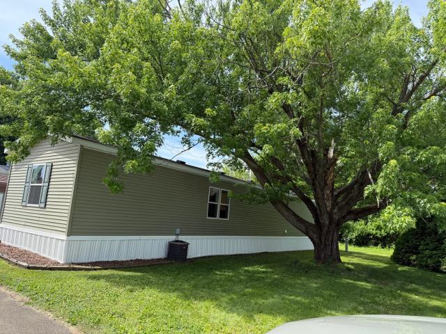 324 Cedarhaven Drive
